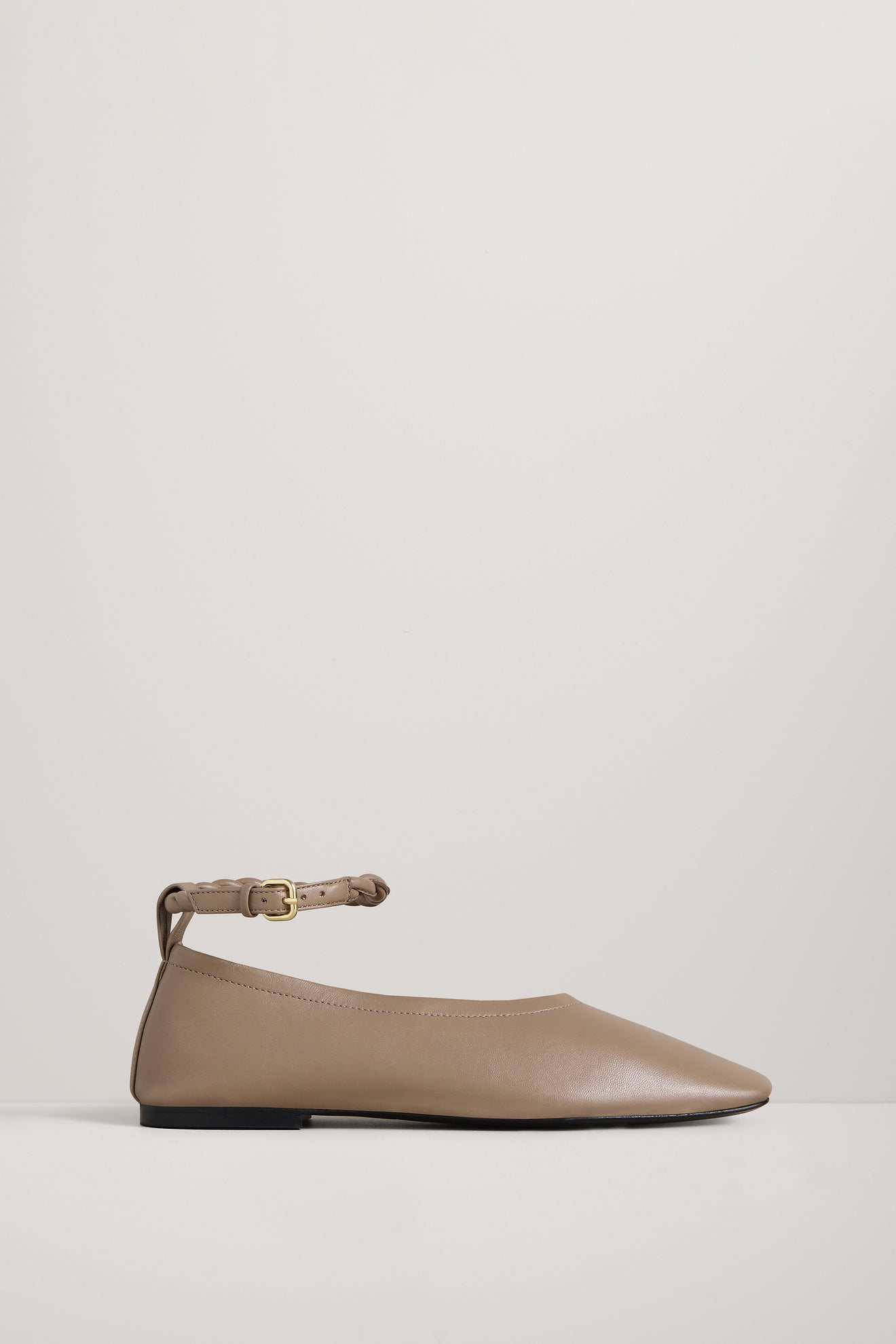 Footwear – A.EMERY