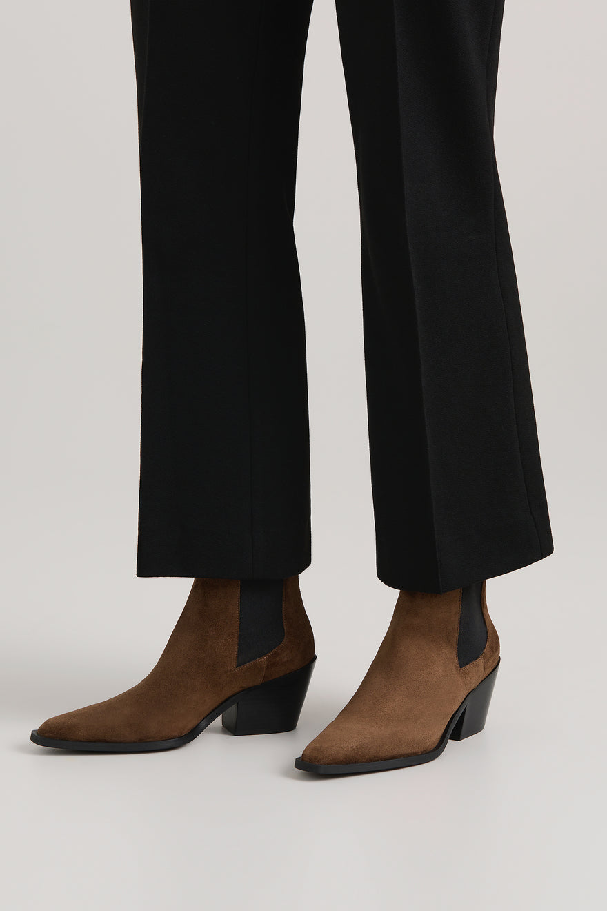 Boots – A.EMERY